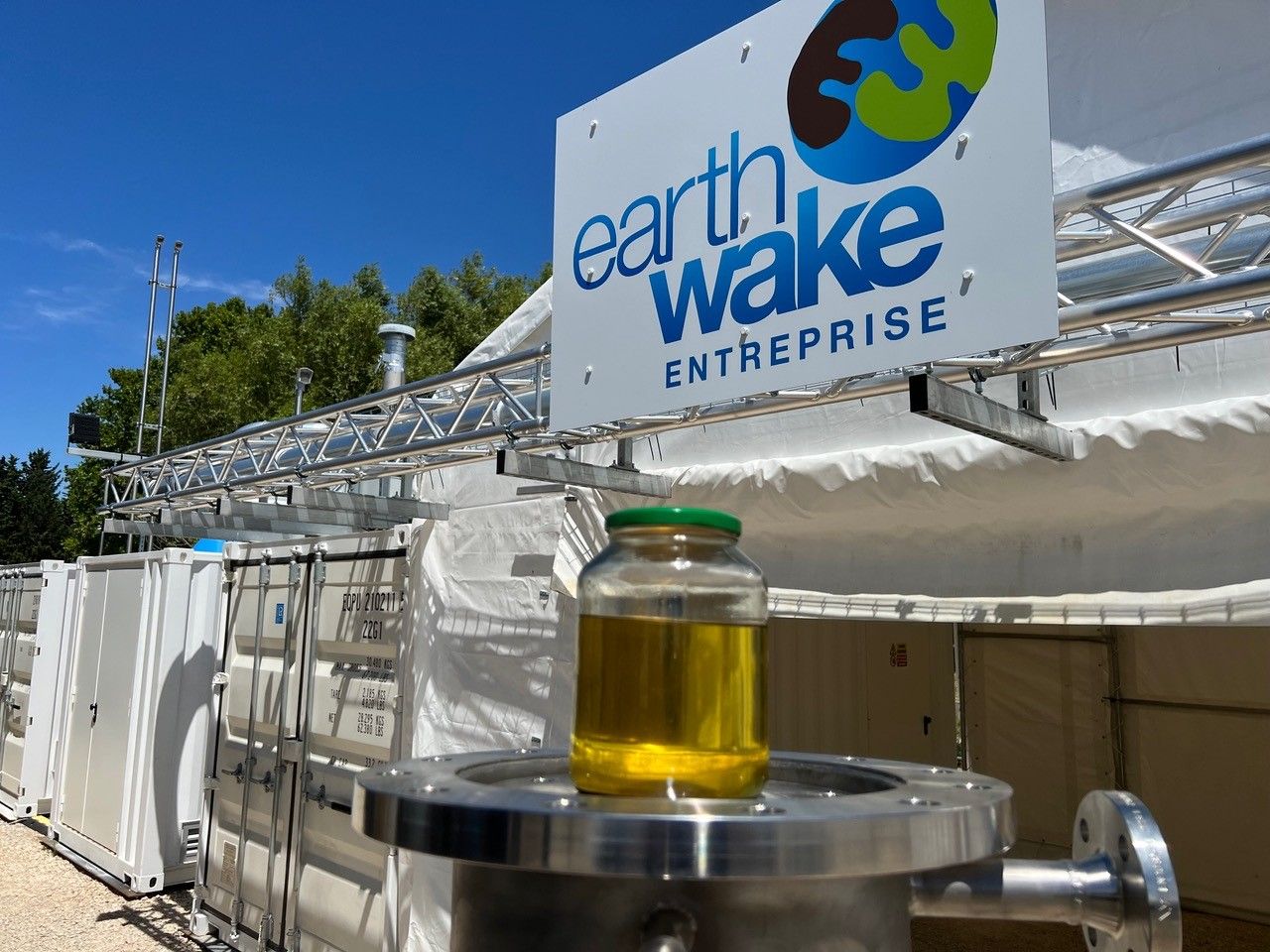 A Gas Holder Balloon for Earthwake Entreprise- Project PRONAL